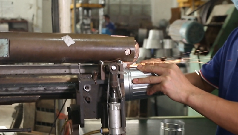 The Manufacturing Process of Canisters - Jiangmen City Jasion Houseware ...